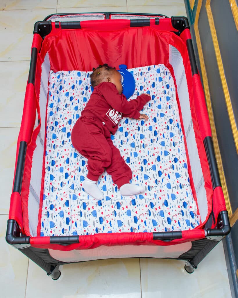 Cribs & Beddings - Nila Baby Shop